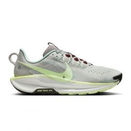NIKE - PEGASUS TRAIL 5 - 050531601_004 - LT SILVER/BAREL - Scarpe ...